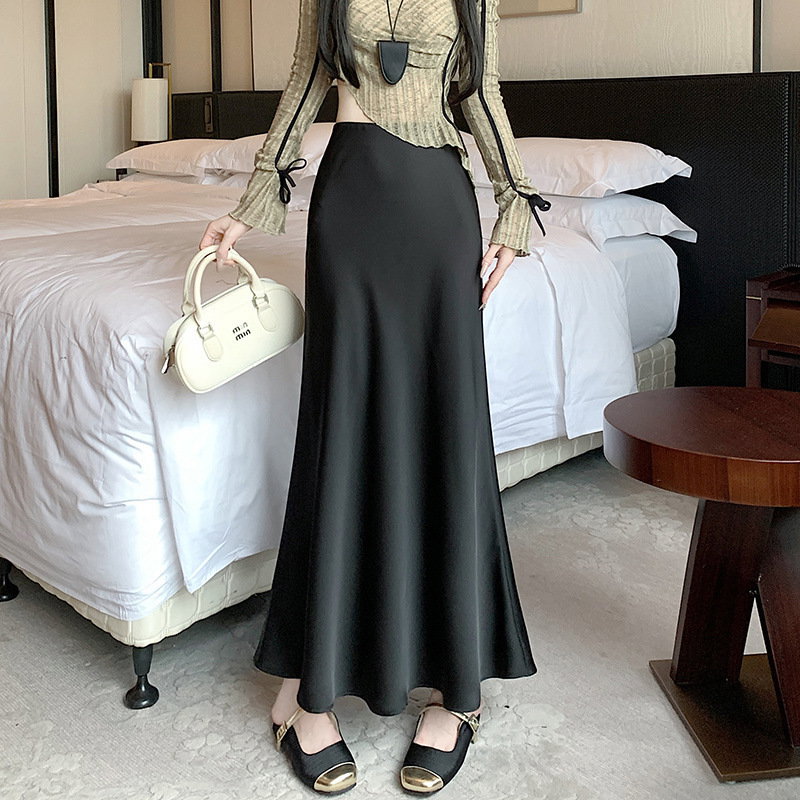 Pollera Larga Satin Look Clásica | Xydung Store