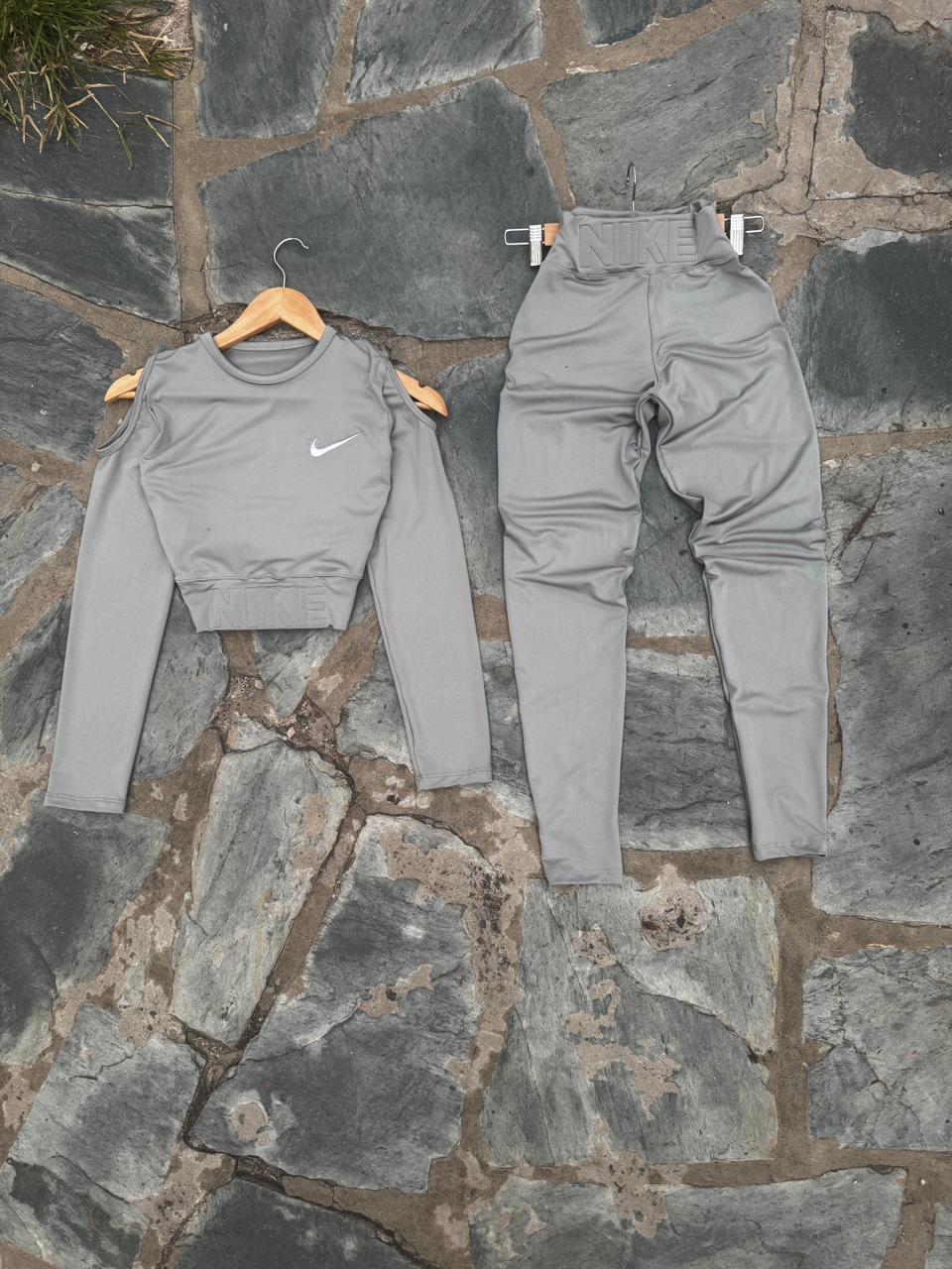 Conjunto deportivo Lycra importada dama | racecapsmayorista