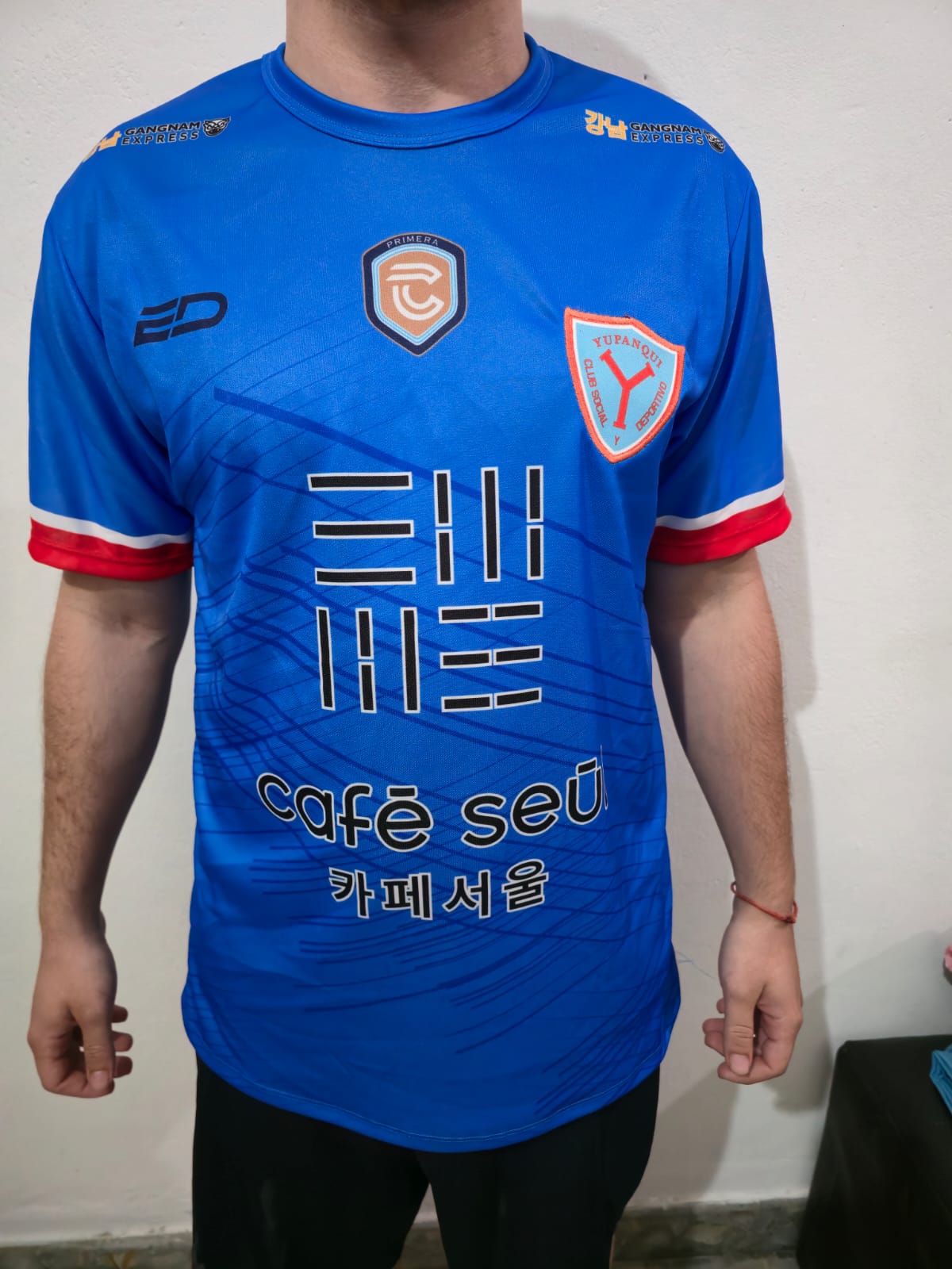 Camiseta Yupanqui | racecapsmayorista