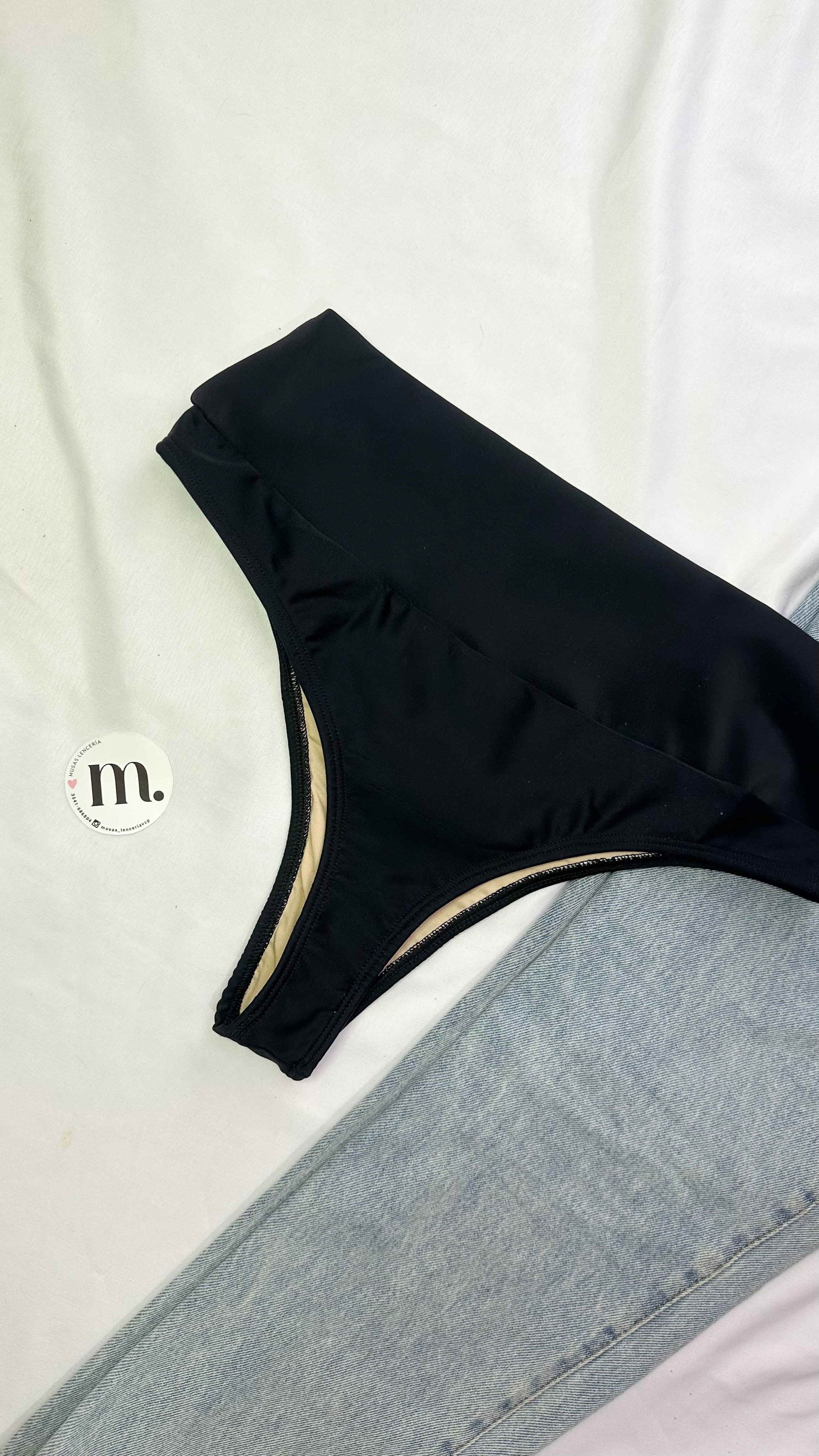 Bikini Trusa Colaless MAX | Musas Lencería
