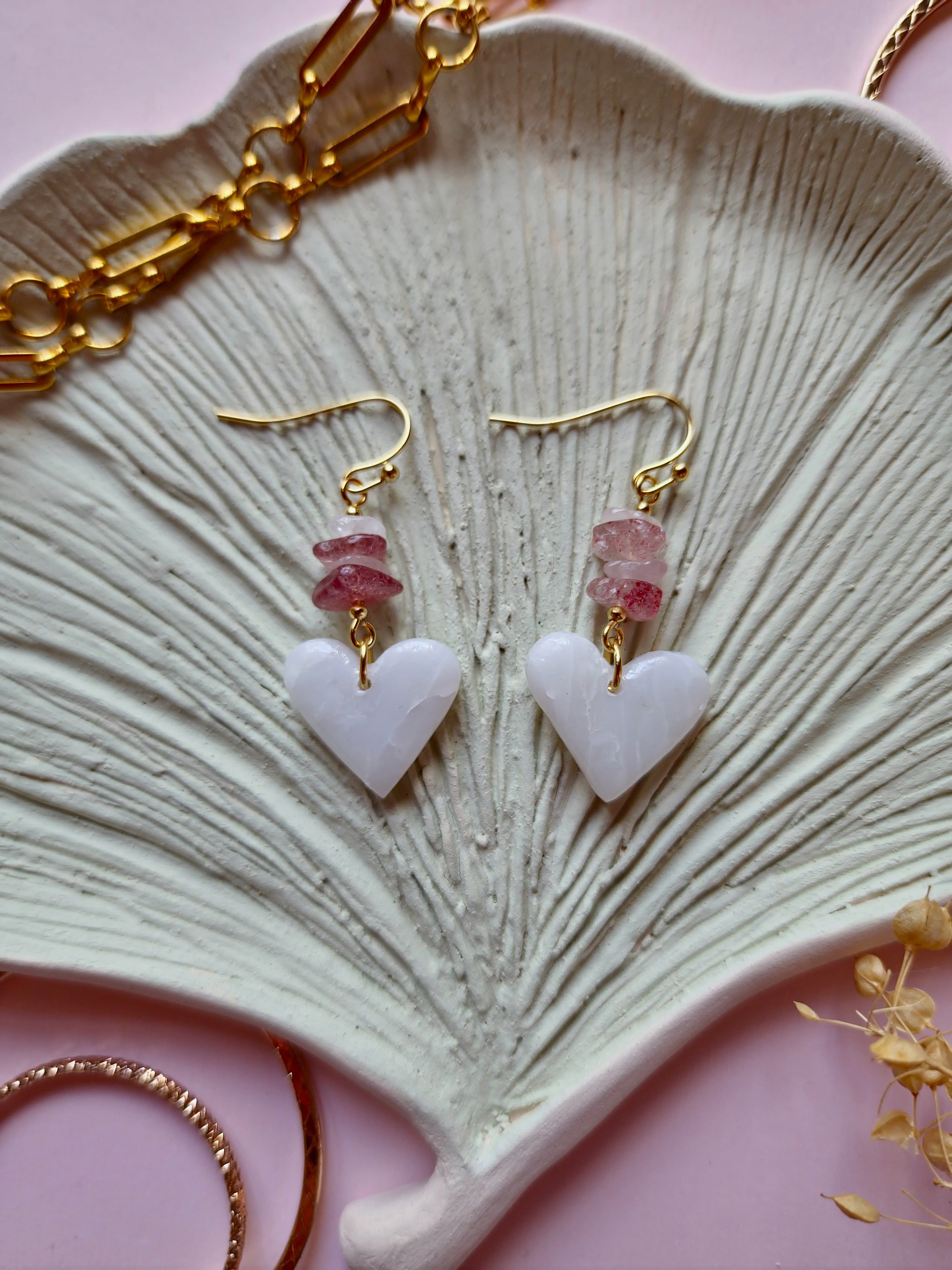 Corazón Blanco con piedras de cuarzo | MimartAccesorios