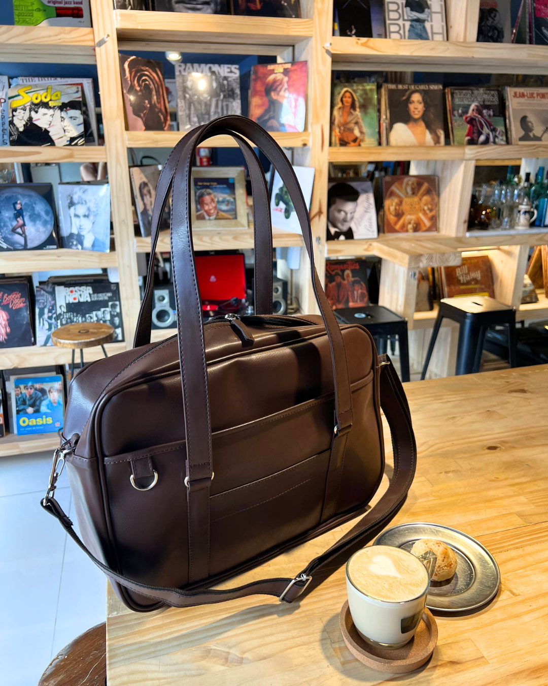 Boston XL Chocolate | Cramebags